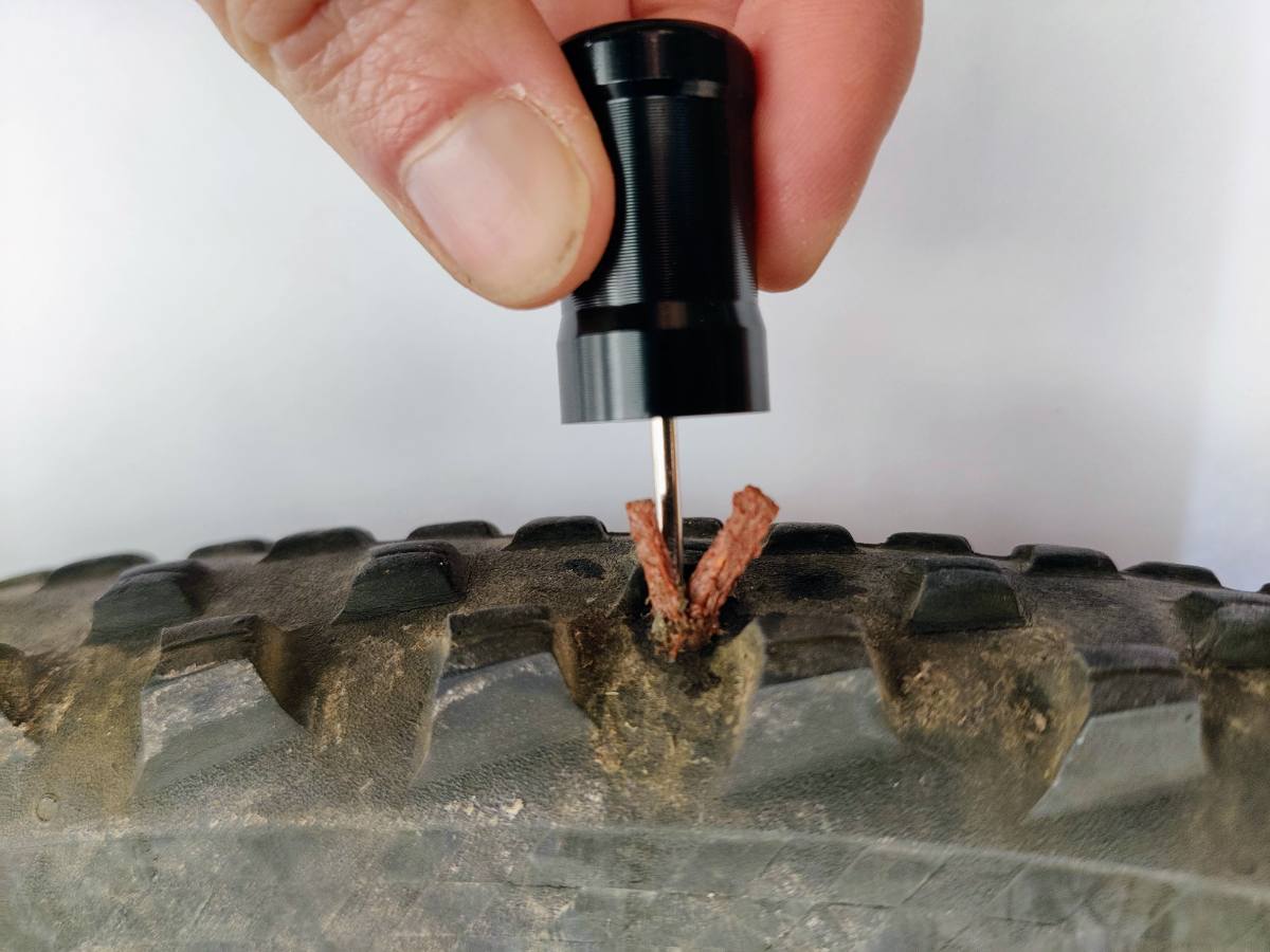 Tubeless Tire Repair Kit Bikepacking Certified - With Zipper Pouch ...